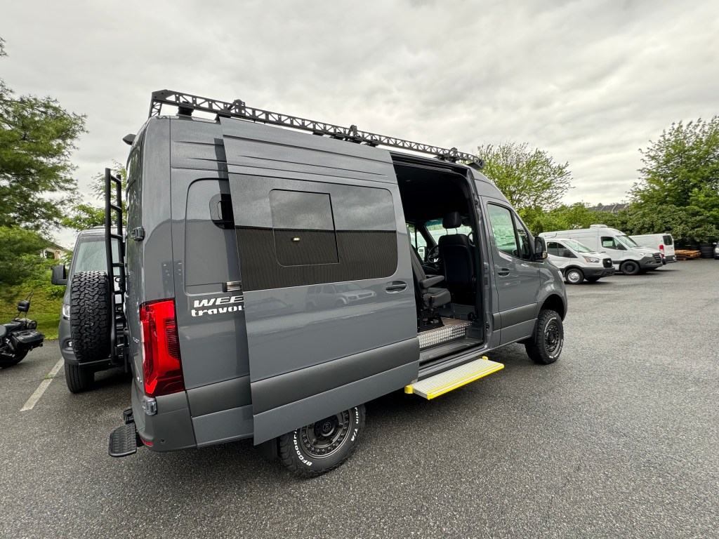 Adventure Vans – Travois Vans